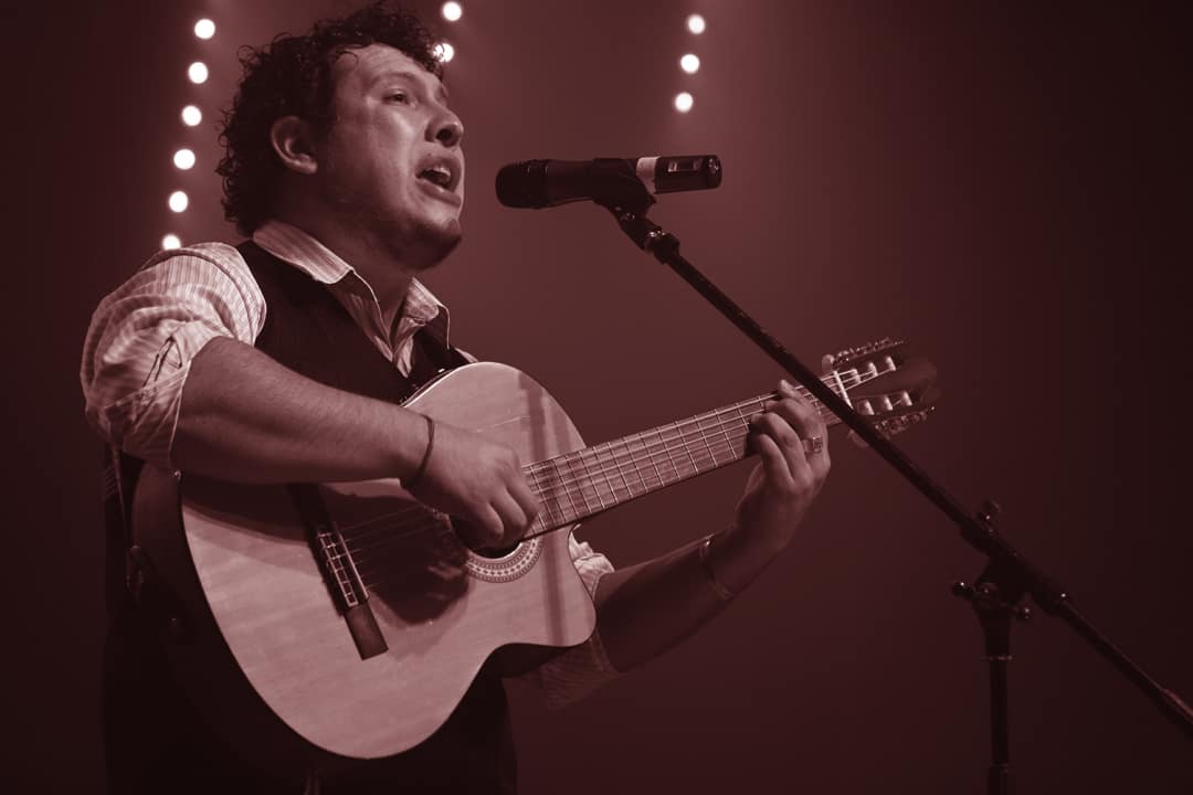 Biografía | Omar Contreras